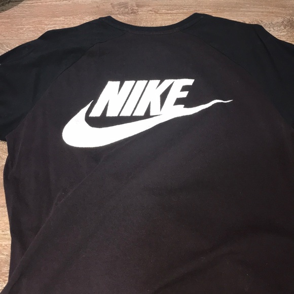 Nike | Shirts | Nike 3m Reverse Logo Baseball Tee Size Medium | Poshmark